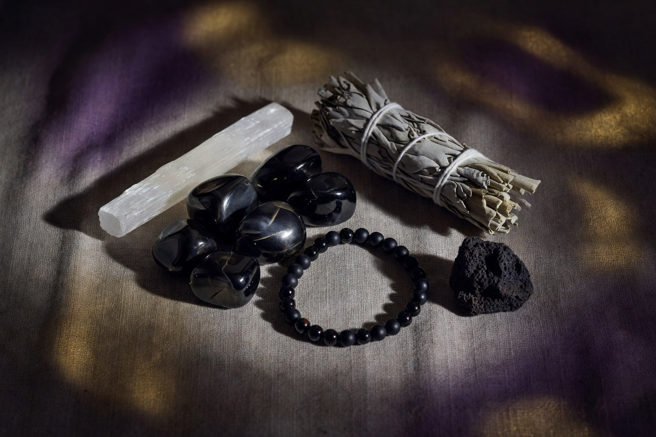 Black Obsidian: Meaning, Properties, and How to Use It – Mind and Stone